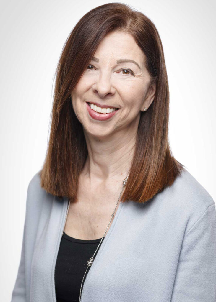 Sandi Siegel – M.E. Dey & Co.